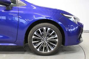 Blue Toyota Corolla 2023 in Kaunas, with an engine capacity of 1.99 L and mileage of 38 thousand km for 26900 €, photo 15 on AUTOMOTO.COM.LV