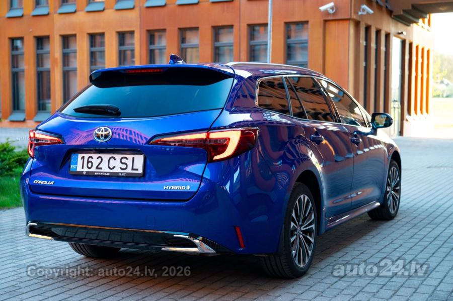 Blue Toyota Corolla 2023 in Tallinn, with an engine capacity of 1.80 L and mileage of 65 thousand km for 23900 €, photo 9 on AUTOMOTO.COM.LV