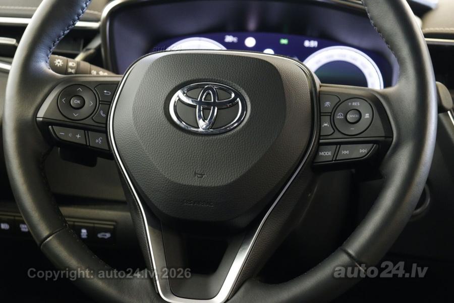 Zils Toyota Corolla 2023 Tallina, ar dzinēja tilpumu 1.99 L un nobraukumu 29 tūkst. km par 27990 €, foto 13 vietnē AUTOMOTO.COM.LV