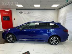 Синий Тойота Королла 2023 в Екабпилс, объемом двигателя 1.80 л и пробегом 55 тыс. км за 25700 €, фото 4 на AUTOMOTO.COM.LV