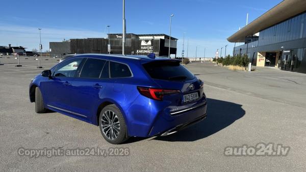 Blue Toyota Corolla 2024 in Tallinn, with an engine capacity of 1.70 L and mileage of 27 thousand km for 24980 €, photo 2 on AUTOMOTO.COM.LV