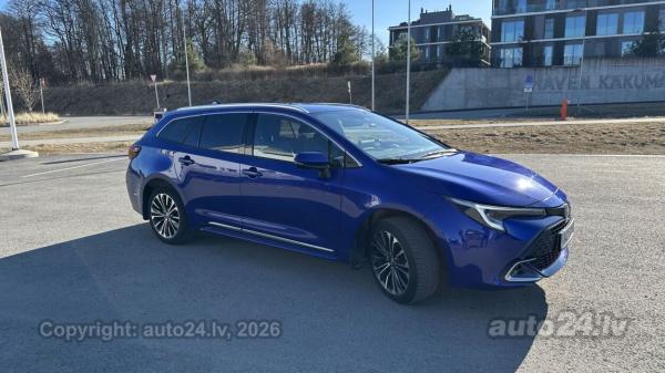 Blue Toyota Corolla 2024 in Tallinn, with an engine capacity of 1.70 L and mileage of 27 thousand km for 24980 €, photo 4 on AUTOMOTO.COM.LV
