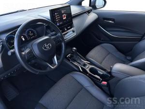 Zils Toyota Corolla 2024 Rīga, ar dzinēja tilpumu 1.80 L un nobraukumu 56 tūkst. km par 25990 €, foto 12 vietnē AUTOMOTO.COM.LV