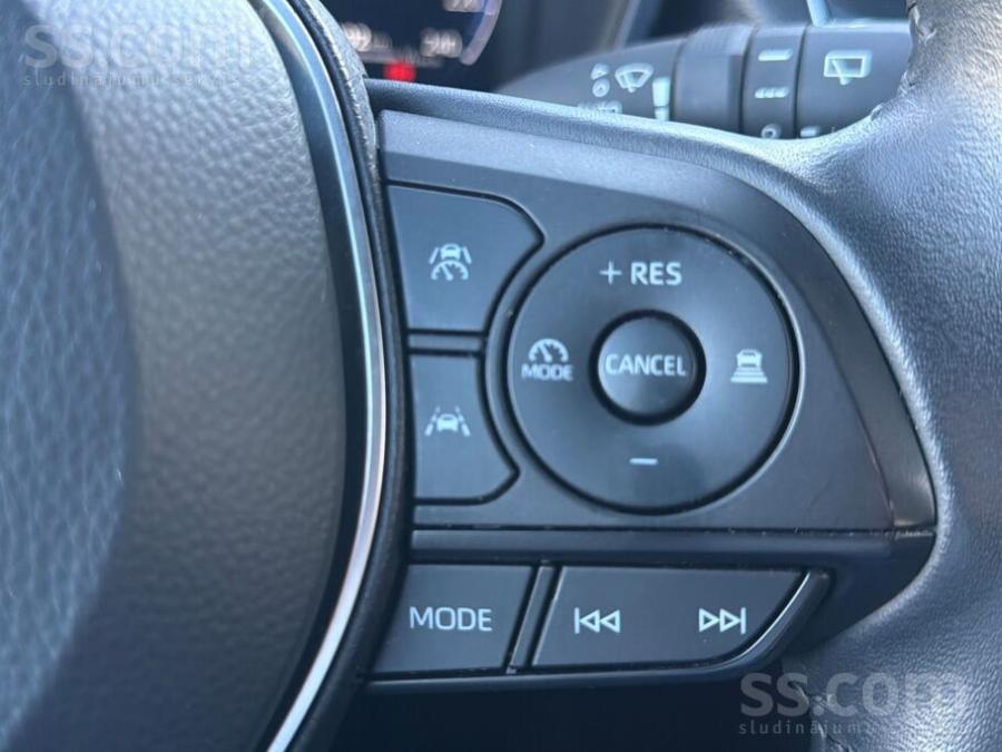 Zils Toyota Corolla 2024 Rīga, ar dzinēja tilpumu 1.80 L un nobraukumu 56 tūkst. km par 25990 €, foto 34 vietnē AUTOMOTO.COM.LV