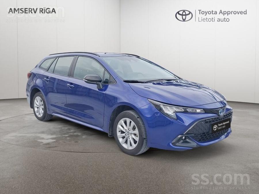 Blue Toyota Corolla 2025 in Riga, with an engine capacity of 1.80 L and mileage of 28 thousand km for 23900 €, photo 4 on AUTOMOTO.COM.LV