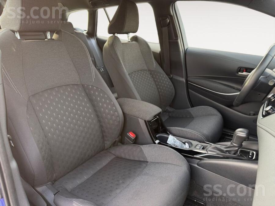 Zils Toyota Corolla 2025 Rīga, ar dzinēja tilpumu 1.80 L un nobraukumu 28 tūkst. km par 23900 €, foto 7 vietnē AUTOMOTO.COM.LV