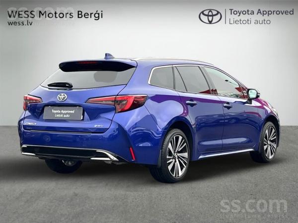 Blue Toyota Corolla 2026 in Riga, with an engine capacity of 1.80 L and mileage of 10 thousand km for 29990 €, photo 3 on AUTOMOTO.COM.LV