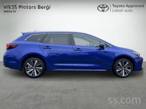 Blue Toyota Corolla 2026 in Riga, with an engine capacity of 1.80 L and mileage of 10 thousand km for 29990 €, photo 23 on AUTOMOTO.COM.LV