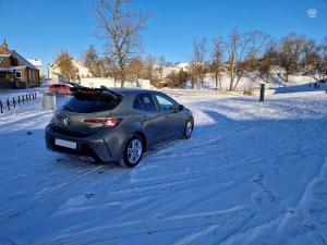 Brown Toyota Corolla 2019 in Ukmerge, with an engine capacity of 1.99 L and mileage of 119 thousand km for 15700 €, photo 4 on AUTOMOTO.COM.LV