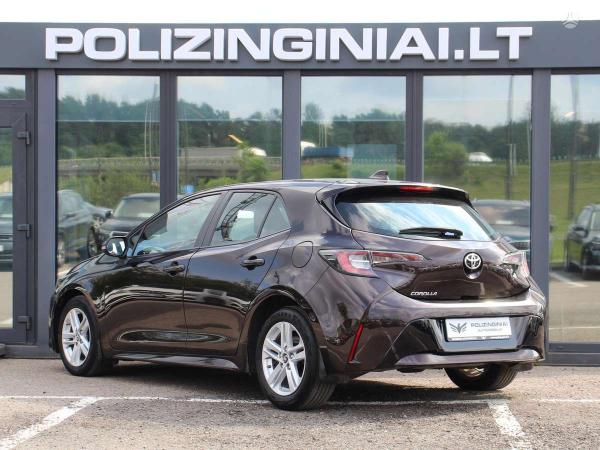 Brūns Toyota Corolla 2019 Viļņa, ar dzinēja tilpumu 1.20 L un nobraukumu 150 tūkst. km par 14300 €, foto 3 vietnē AUTOMOTO.COM.LV