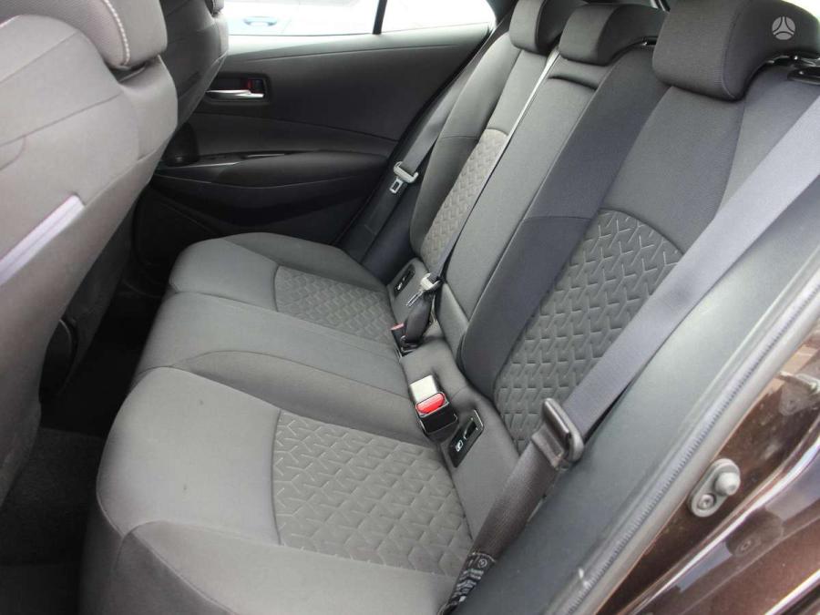 Brūns Toyota Corolla 2019 Viļņa, ar dzinēja tilpumu 1.20 L un nobraukumu 150 tūkst. km par 14300 €, foto 14 vietnē AUTOMOTO.COM.LV