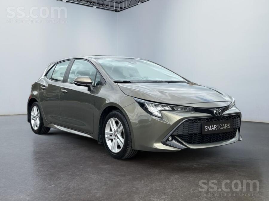 Brown Toyota Corolla 2019 in Riga, with an engine capacity of 1.20 L and mileage of 103 thousand km for 13180 €, photo 8 on AUTOMOTO.COM.LV