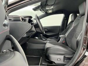 Brown Toyota Corolla 2019 in Vilnius, with an engine capacity of 1.80 L and mileage of 77 thousand km for 16900 €, photo 12 on AUTOMOTO.COM.LV