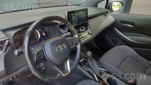 Brūns Toyota Corolla 2019 Rīga, ar dzinēja tilpumu 1.20 L un nobraukumu 90 tūkst. km par 13400 €, foto 4 vietnē AUTOMOTO.COM.LV