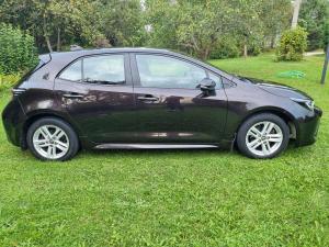 Brown Toyota Corolla 2019 in Alytus, with an engine capacity of 1.20 L and mileage of 150 thousand km for 9900 €, photo 6 on AUTOMOTO.COM.LV
