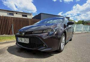 Brown Toyota Corolla 2020 in Vilnius, with an engine capacity of 1.20 L and mileage of 39 thousand km for 15799 €, photo 8 on AUTOMOTO.COM.LV