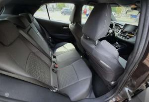 Brown Toyota Corolla 2020 in Vilnius, with an engine capacity of 1.20 L and mileage of 39 thousand km for 15799 €, photo 16 on AUTOMOTO.COM.LV