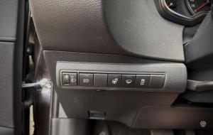 Brown Toyota Corolla 2020 in Vilnius, with an engine capacity of 1.20 L and mileage of 39 thousand km for 15799 €, photo 21 on AUTOMOTO.COM.LV