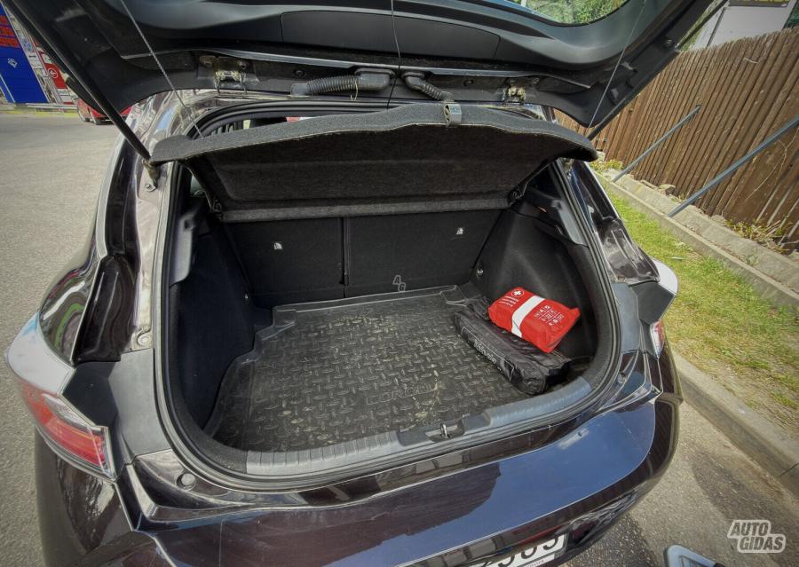 Коричневый Тойота Королла 2020 в Вильнюс, объемом двигателя 1.20 л и пробегом 41 тыс. км за 15700 €, фото 6 на AUTOMOTO.COM.LV
