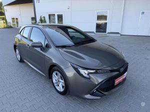 Brown Toyota Corolla 2021 in Vilnius, with an engine capacity of 1.80 L and mileage of 171 thousand km for 15950 €, photo  on AUTOMOTO.COM.LV
