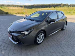 Brown Toyota Corolla 2021 in Vilnius, with an engine capacity of 1.80 L and mileage of 171 thousand km for 15950 €, photo 4 on AUTOMOTO.COM.LV
