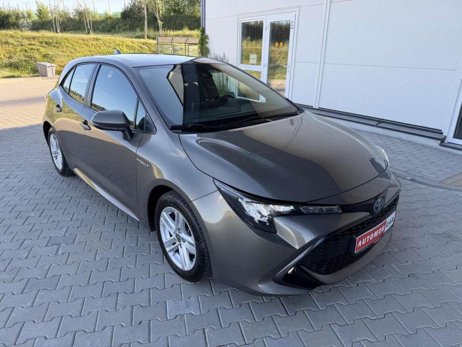 Brown Toyota Corolla 2021 in Vilnius, with an engine capacity of 1.80 L and mileage of 171 thousand km for 15950 €, photo 12 on AUTOMOTO.COM.LV