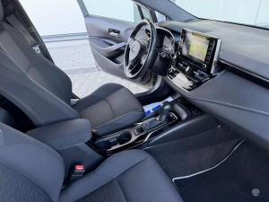 Brown Toyota Corolla 2021 in Vilnius, with an engine capacity of 1.80 L and mileage of 171 thousand km for 15950 €, photo 16 on AUTOMOTO.COM.LV