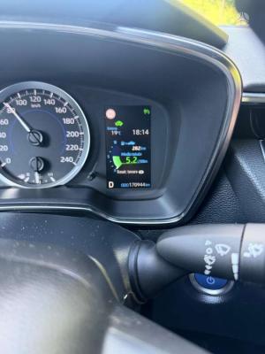 Brown Toyota Corolla 2021 in Vilnius, with an engine capacity of 1.80 L and mileage of 171 thousand km for 15950 €, photo 17 on AUTOMOTO.COM.LV
