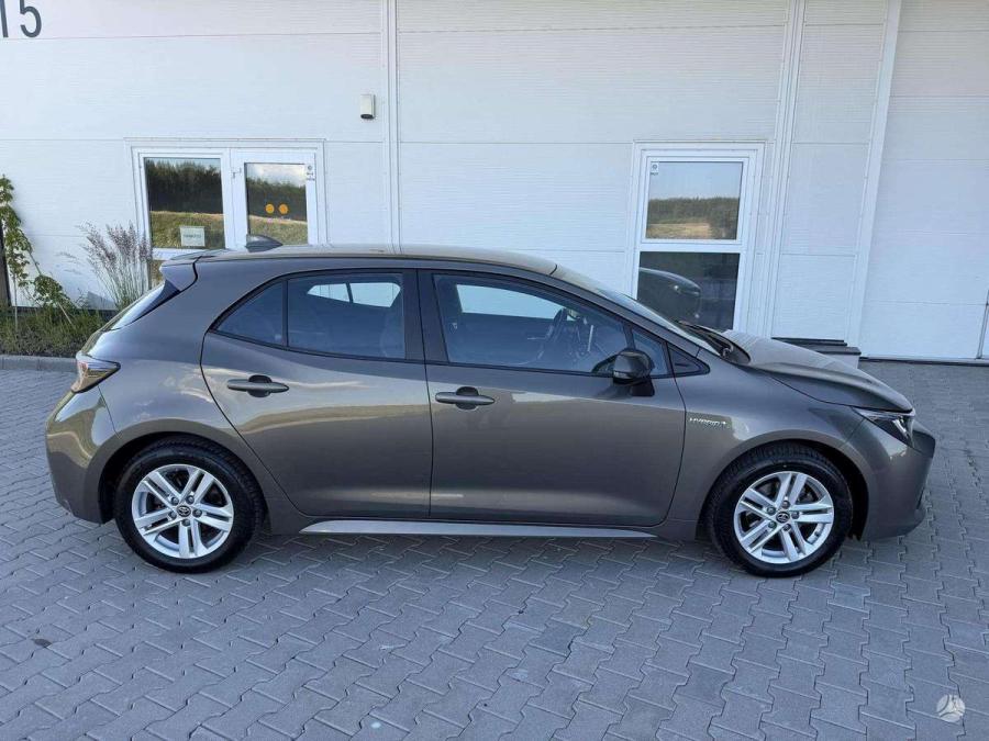 Brūns Toyota Corolla 2021 Viļņa, ar dzinēja tilpumu 1.80 L un nobraukumu 171 tūkst. km par 15950 €, foto 11 vietnē AUTOMOTO.COM.LV