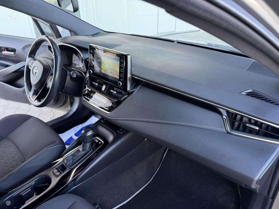 Brūns Toyota Corolla 2021 Viļņa, ar dzinēja tilpumu 1.80 L un nobraukumu 171 tūkst. km par 15950 €, foto 18 vietnē AUTOMOTO.COM.LV