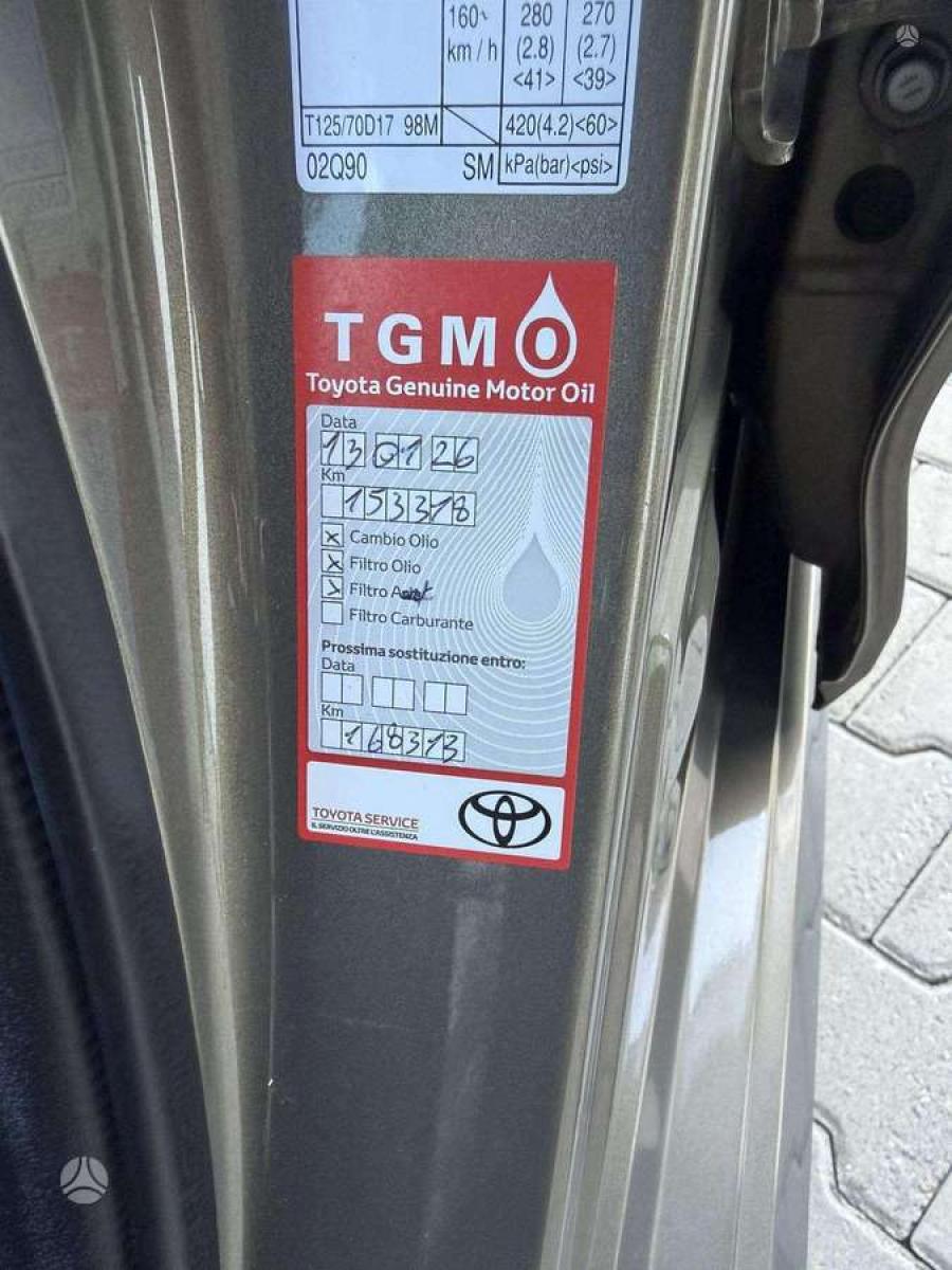 Brūns Toyota Corolla 2021 Viļņa, ar dzinēja tilpumu 1.80 L un nobraukumu 171 tūkst. km par 15950 €, foto 24 vietnē AUTOMOTO.COM.LV