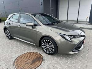 Brown Toyota Corolla 2021 in Vilnius, with an engine capacity of 1.80 L and mileage of 171 thousand km for 15950 €, photo  on AUTOMOTO.COM.LV