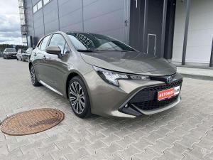 Brown Toyota Corolla 2021 in Vilnius, with an engine capacity of 1.80 L and mileage of 171 thousand km for 15950 €, photo 3 on AUTOMOTO.COM.LV