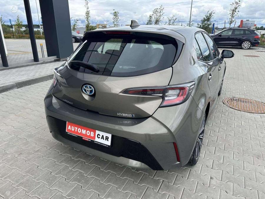 Brown Toyota Corolla 2021 in Vilnius, with an engine capacity of 1.80 L and mileage of 171 thousand km for 15950 €, photo 15 on AUTOMOTO.COM.LV