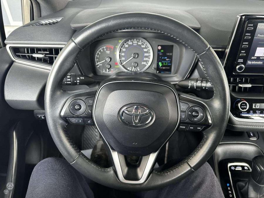 Brown Toyota Corolla 2021 in Vilnius, with an engine capacity of 1.80 L and mileage of 171 thousand km for 15950 €, photo 40 on AUTOMOTO.COM.LV