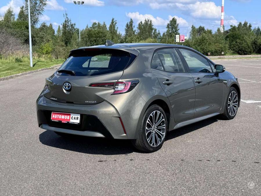Коричневый Тойота Королла 2021 в Вильнюс, объемом двигателя 1.80 л и пробегом 171 тыс. км за 15950 €, фото 8 на AUTOMOTO.COM.LV
