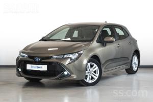Brown Toyota Corolla 2022 in Riga, with an engine capacity of 1.80 L and mileage of 55 thousand km for 18990 €, photo  on AUTOMOTO.COM.LV