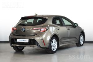 Brūns Toyota Corolla 2022 Rīga, ar dzinēja tilpumu 1.80 L un nobraukumu 55 tūkst. km par 18990 €, foto 5 vietnē AUTOMOTO.COM.LV