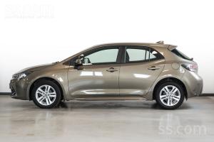 Brūns Toyota Corolla 2022 Rīga, ar dzinēja tilpumu 1.80 L un nobraukumu 55 tūkst. km par 18990 €, foto 6 vietnē AUTOMOTO.COM.LV