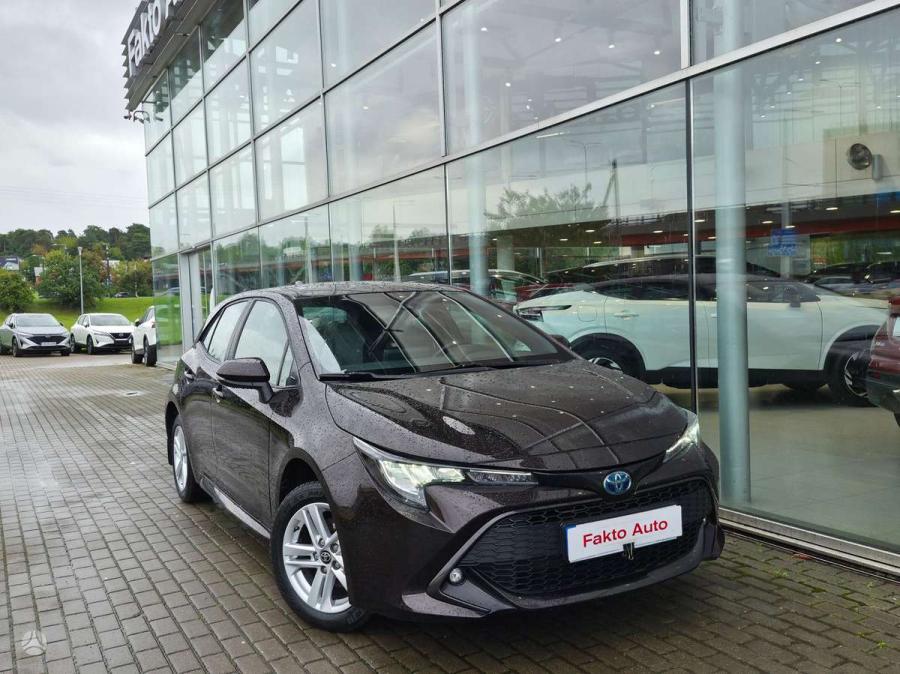 Brūns Toyota Corolla 2022 Viļņa, ar dzinēja tilpumu 1.80 L un nobraukumu 71 tūkst. km par 17000 €, foto 7 vietnē AUTOMOTO.COM.LV