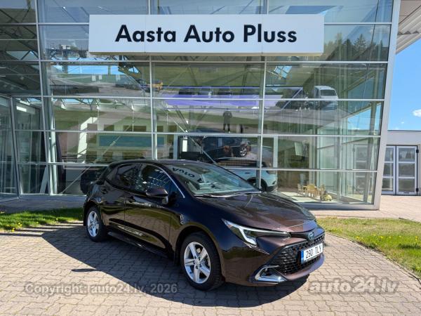 Brown Toyota Corolla 2023 in Tartu, with an engine capacity of 1.80 L and mileage of 24 thousand km for 21990 €, photo 3 on AUTOMOTO.COM.LV