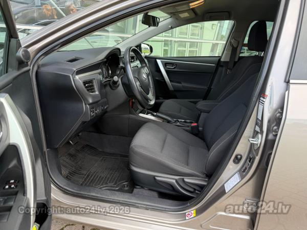 Brown Toyota Corolla 2014 in Tartu, with an engine capacity of 1.60 L and mileage of 121 thousand km for 9500 €, photo 7 on AUTOMOTO.COM.LV