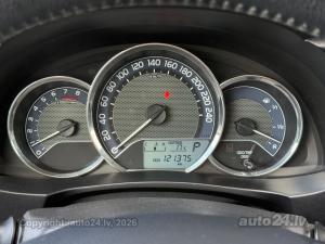 Коричневый Тойота Королла 2014 в Тарту, объемом двигателя 1.60 л и пробегом 121 тыс. км за 9500 €, фото 15 на AUTOMOTO.COM.LV