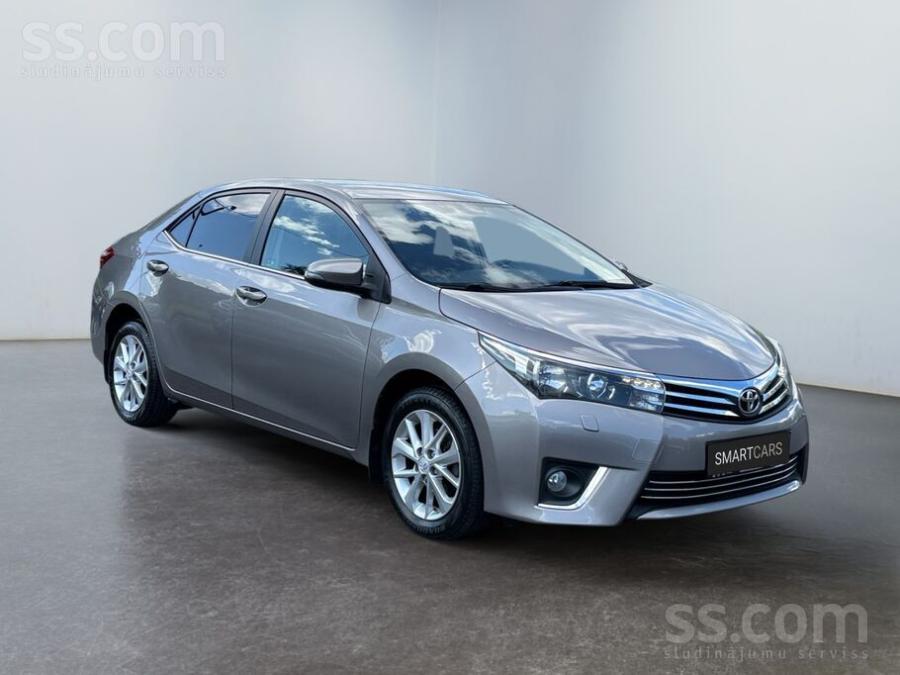 Brown Toyota Corolla 2014 in Riga, with an engine capacity of 1.60 L and mileage of 194 thousand km for 8230 €, photo 7 on AUTOMOTO.COM.LV