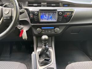 Brown Toyota Corolla 2014 in Riga, with an engine capacity of 1.60 L and mileage of 194 thousand km for 8230 €, photo 11 on AUTOMOTO.COM.LV