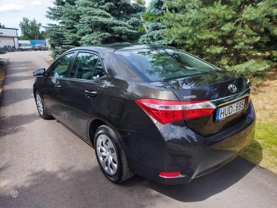 Коричневый Тойота Королла 2015 в Утена, объемом двигателя 1.60 л и пробегом 160 тыс. км за 8800 €, фото 6 на AUTOMOTO.COM.LV
