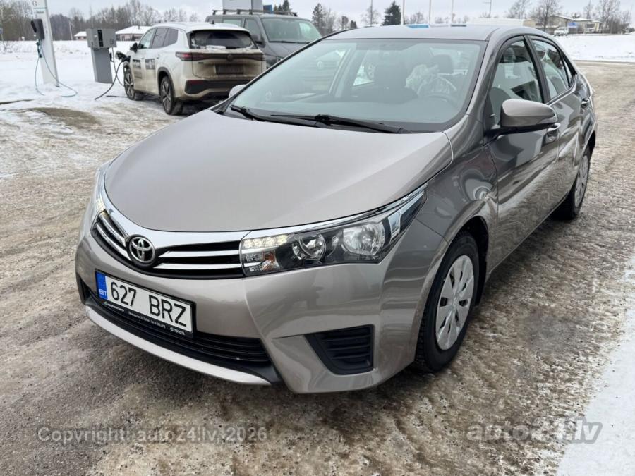 Brown Toyota Corolla 2016 in Viljandi, with an engine capacity of 1.60 L and mileage of 91 thousand km for 11990 €, photo 2 on AUTOMOTO.COM.LV