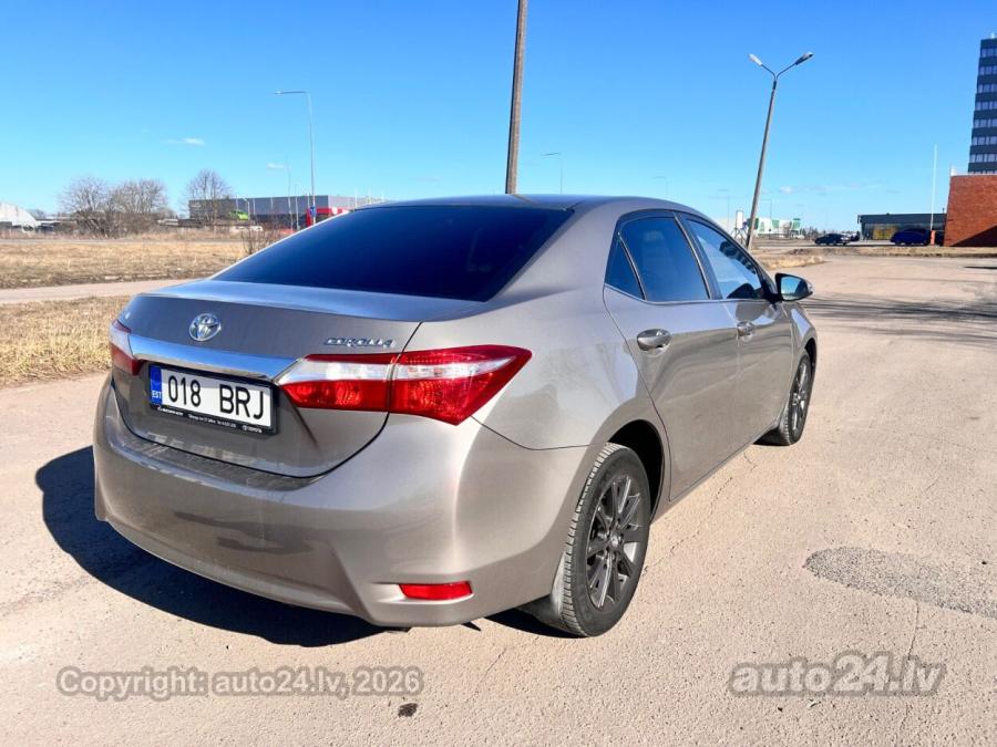 Brūns Toyota Corolla 2016 Tallina, ar dzinēja tilpumu 1.60 L un nobraukumu 165 tūkst. km par 9950 €, foto 7 vietnē AUTOMOTO.COM.LV