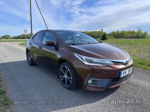 Brūns Toyota Corolla 2016 Tallina, ar dzinēja tilpumu 1.60 L un nobraukumu 187 tūkst. km par 8900 €, foto  vietnē AUTOMOTO.COM.LV