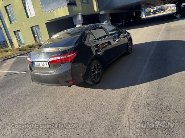 Brūns Toyota Corolla 2016 Tallina, ar dzinēja tilpumu 1.60 L un nobraukumu 136 tūkst. km par 11000 €, foto 4 vietnē AUTOMOTO.COM.LV